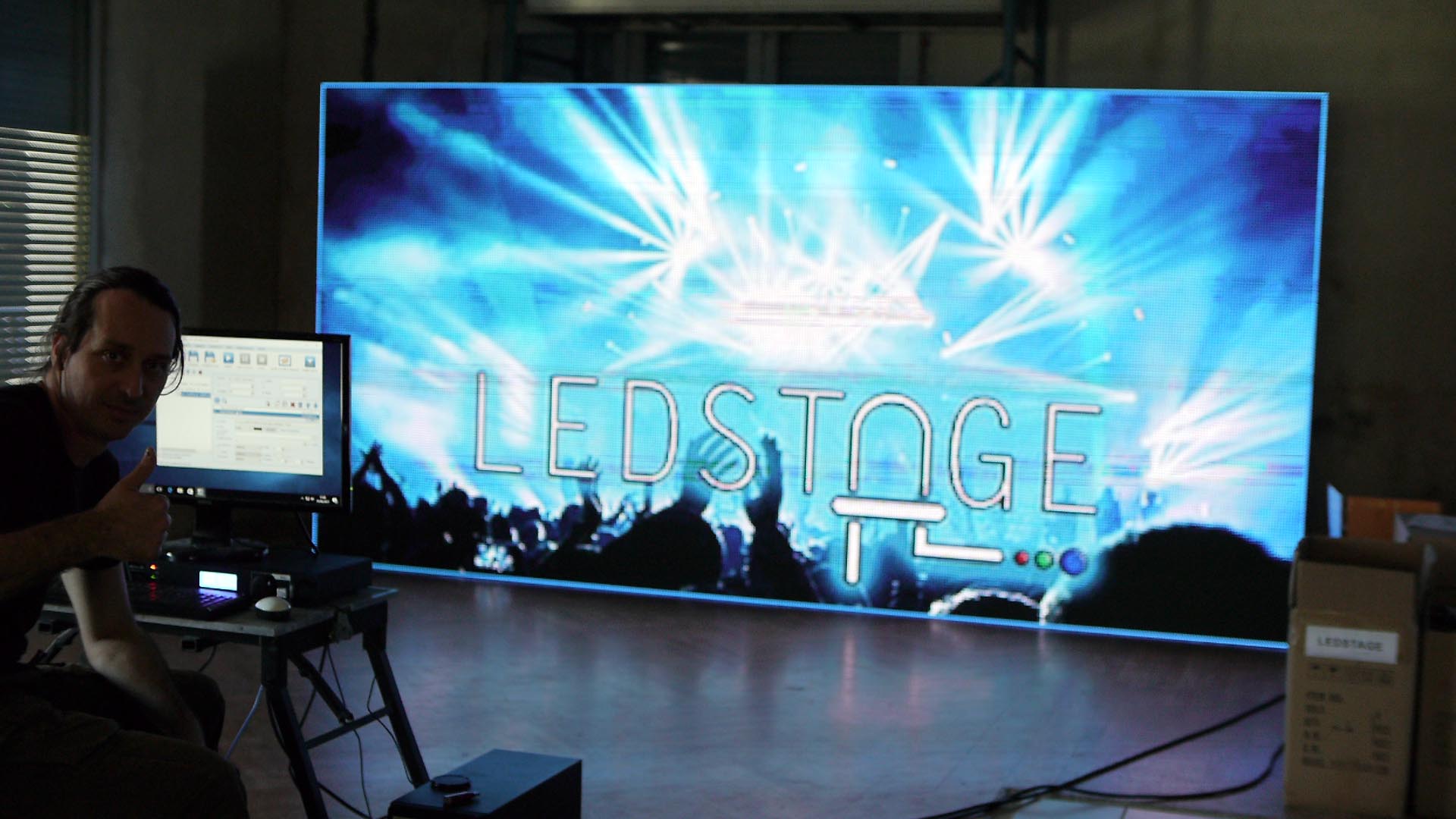 Projecteurs LED Effets Et crans G ants Pour La Sc ne Et L